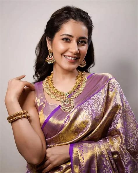 Rashi Khanna Saree Look With Sheer Elegance Rashi Khanna Saree Look With Sheer Elegance