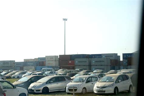 လက်ရှိဘဏ္ဍာနှစ် ရှစ်လအတွင်း ပြည်ပမှ မော်တော်ယာဉ်အစီးရေ ၆၉၀၆ ကျော် တင်သ