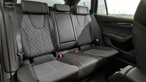 Skoda Octavia Combi Interior Y Maletero Carwow
