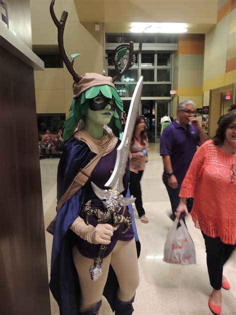 At Cosplay Adventure Time Cosplay Huntress Wizard Adventure