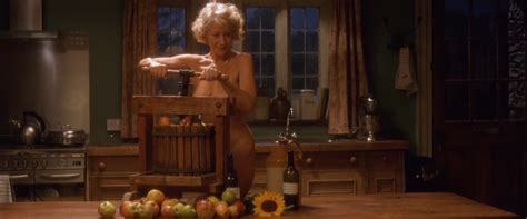 Naked Helen Mirren In Calendar Girls