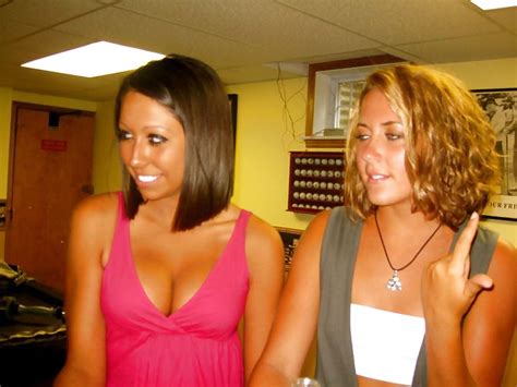 Cleavage Porn Pictures Xxx Photos Sex Images 508317 Pictoa