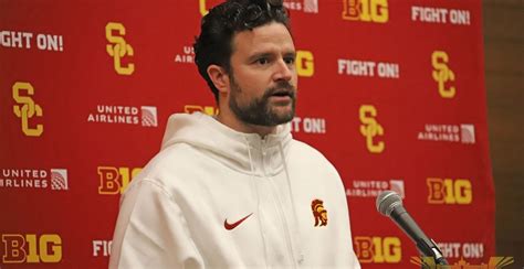 Usc Gm Chad Bowden Focuses Trojans On Californias Best Class In Two