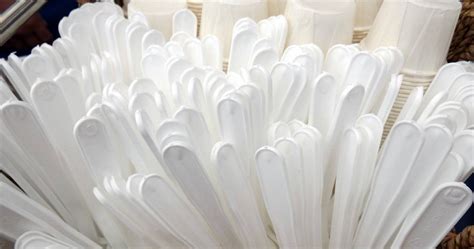 不菸不酒30歲男莫名罹患腎癌 專業醫：一次性餐具得少用 生活 Ctwant