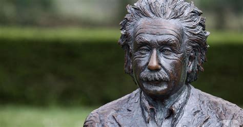 나치 핵개발 경고 아인슈타인 2페이지 편지 55억 낙찰 예상