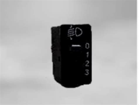 Headlamp Levelling Switch For Four Wheeler At Best Price In Aligarh