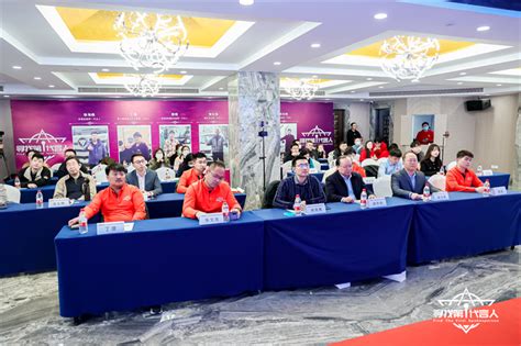 新一届运输行业意见领袖诞生第四届寻找第一代言人活动收官 第一商用车网 cvworld cn