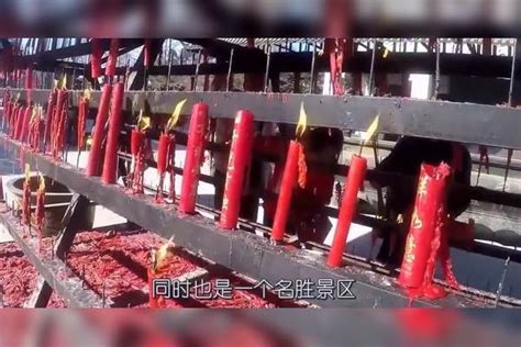 我国九华山的一座女性肉身佛像，至今保持完整肤色，与常人无异佛像肉身九华山