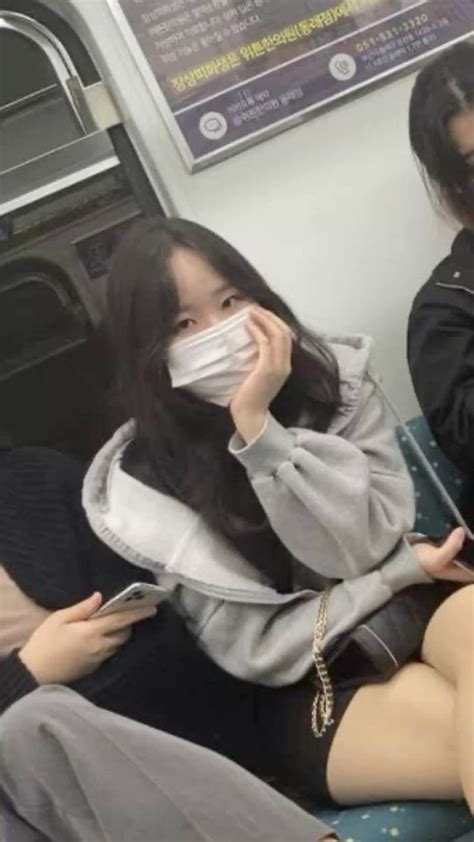 회원님이 만든 핀에 있는 Ehve758님의 핀 교복 스타일 여자 교복 교복 패션