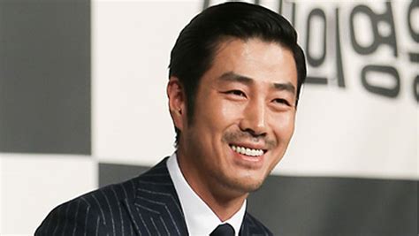 배우 윤태영 부친 윤종용 30억 원대 주식 증여세 소송 일부승소