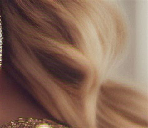 Sdxl 10 On Comfyui Default Workflow Weird Color Artifacts On All