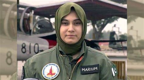 Punjab Cm Pays Tribute To First Female Pilot Marium Mukhtiar On Her Death Anniversary Daily Ausaf