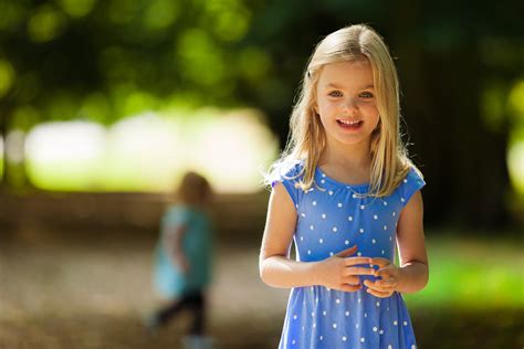 A Guide To Content Aware Fill Is It Still Useless