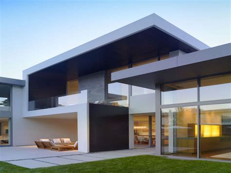 Minimalist Ultra Modern House Plans