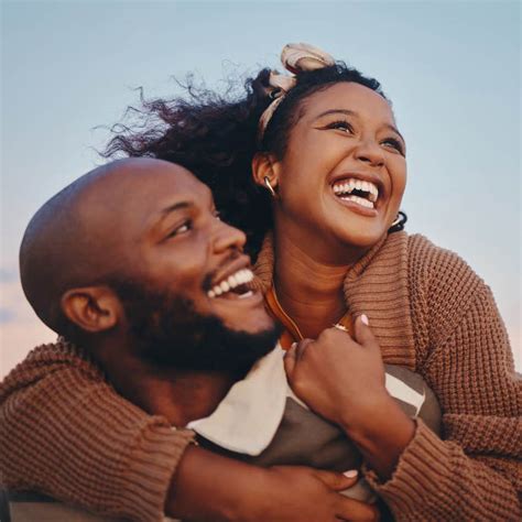 5 Things Love Shouldnt Feel Like — No Matter How Normal They May Seem Yourtango