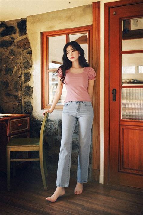 Pin Oleh Chay Ii Di Fashion Collection Model Pakaian Wanita Model