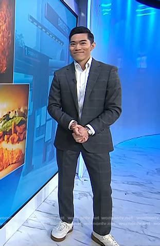 Wornontv Brian Cheungs White Stripe Sneakers On Today Clothes And
