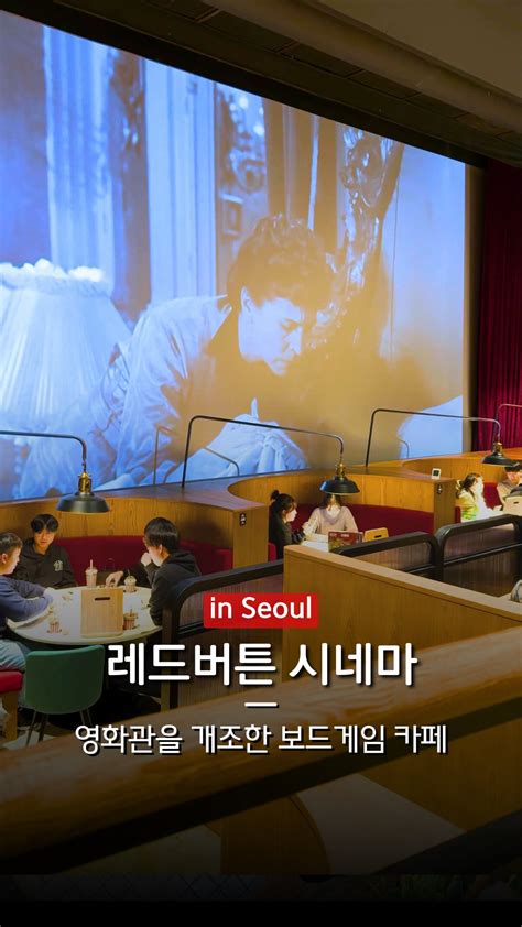 한바탕ㅣ다채로운 여행가 좁은 통로에 양쪽으로 식당들이 줄지어진 이곳은 사카에역 거리에 숨겨진 노상포차거리 입니다 타코야끼 야키니쿠 등 다양한 음식들을 판매하고 있었고