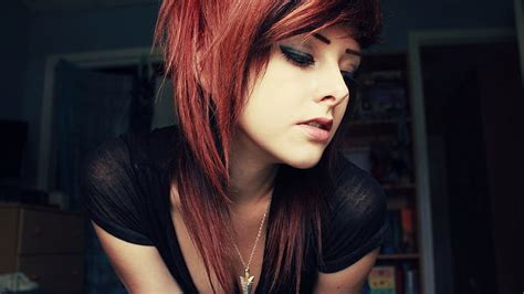 Online Crop Hd Wallpaper Redhead Women Cleavage Face Necklace