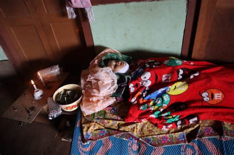 အမျိုးသမီး၊ကလေးငယ် အများဆုံးသေဆုံးခဲ့ရတဲ့ လက်နက်ကြီးပစ်ခတ်မှုရပ်တန့်ဖို့ အမျိုးသမီးအင်အားစု တိုက