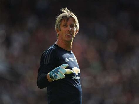 Man United Sebaiknya Pekerjakan Van Der Sar Sebagai Direktur Sepakbola