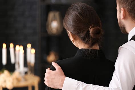 Expert Advice How To Give A Meaningful Eulogy Lone Star Cremation
