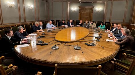 Вижте какво пише в Споразумението за управление между ГЕРБ СДС БСП ОЛ ИТН и ДПС Доган