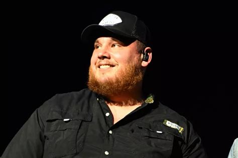 Here Are The Lyrics To Luke Combs Aint No Love In Oklahoma