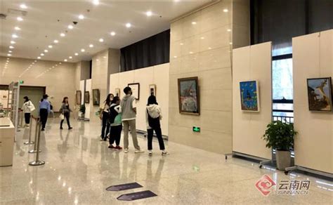 “2021自然与艺术——保护生物多样性全国名家艺术邀请展暨全球青少儿优秀艺术作品展”在昆展出
