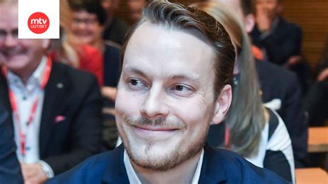 Markus Räikkönen Julkaisi Somessa Vähäpukeisia Kuvia Kuntosalilta Mtvuutiset Fi