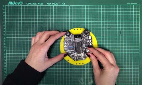 arduino light following robot with catduino 9 steps instructables