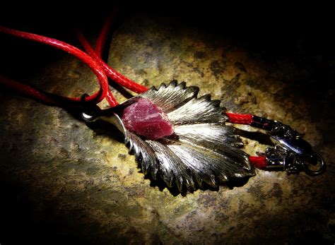 Lilu Sumerian Vampire Sex Demon Incubus Succubus Ruby Pendant Izida Haunted Jewelry