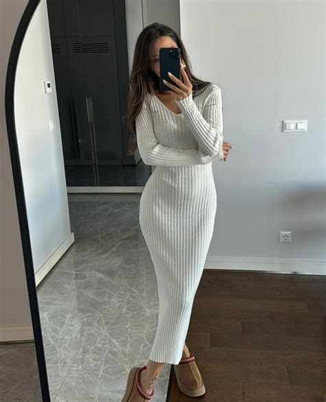 Сукня — ціна 890 грн у каталозі Довгі сукні Купити жіночі речі за доступною ціною на Шафі