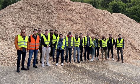 Werksausfahrt Zur Firma Gutex Holz Hauff Gmbh