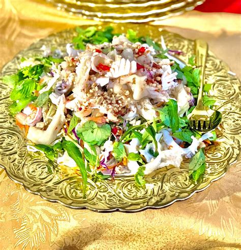 ប្រុស មី សិរីមង្គល Added A New Photo ប្រុស មី សិរីមង្គល