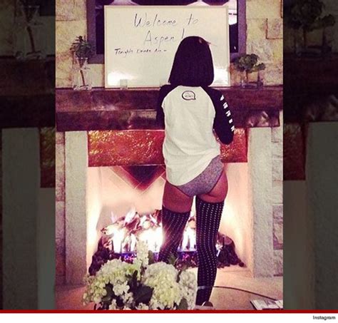 27 Sexy Instagram Pics Of Rihanna That Make Us Thankful She Was Born