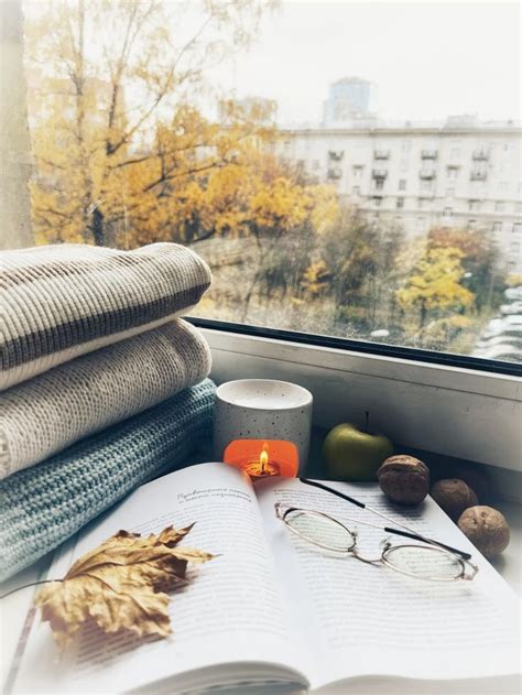 ВИЗУАЛ • ОСЕННИЙ ВАЙБ • ФОТООБОИ • ПРЕДМЕТНАЯ СЪЕМКА • КНИГА • ОСЕНЬ • Fall • Aesthetic • ОБОИ