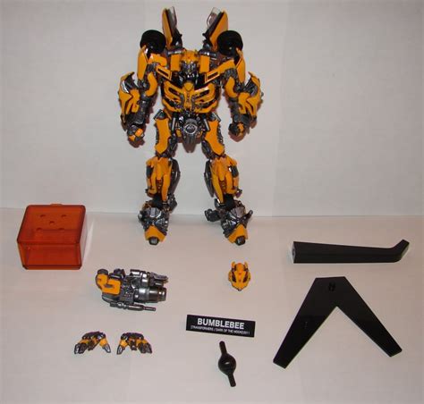 Blog 175 Toy Review Transformers Dark Of The Moon Revoltech Optimus