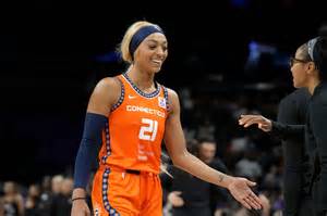 Dijonai Carrington Wins 2024 Wnba Most Improved Player Award Ahead Of