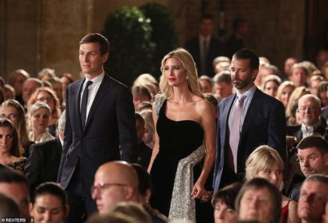 特朗普前妻被捷克追授奖章，40岁伊万卡盛装现身，继承了妈妈的美貌腾讯新闻