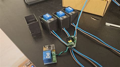 Esp01 Wifi Relay Housing Da Rodrigo Martinez Scarica Il Modello Stl Gratuito