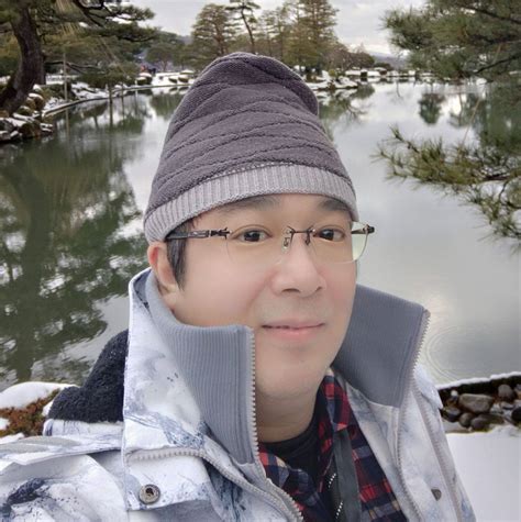 鷄利源 金鳳大飯店 金鳳大飯店x枝仔冰城明華店 正式開幕囉🎊🎊🎊 歡迎大家來吃雞肉飯喔🤤 Facebook