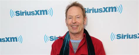 Staind Lead Singer Aaron Lewis Heartbroken After Bandmate Jon Wysockis