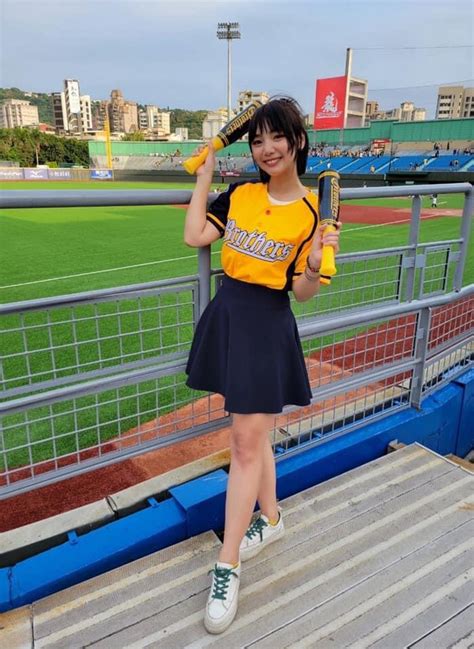 正妹 謝佑昀Acey Hsieh Z sports板 Disp BBS