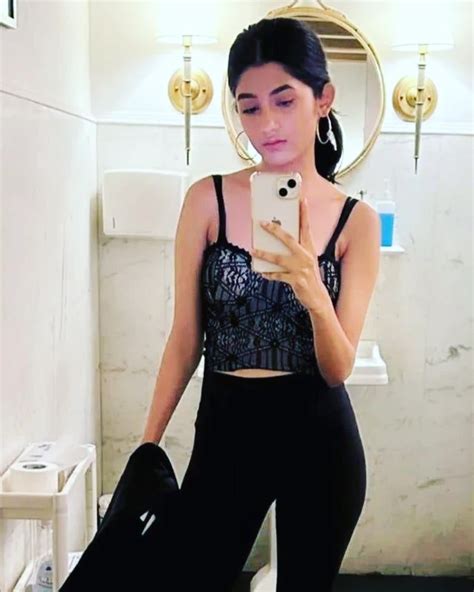 Ashlesha Thakur Ashleshathakur • Instagram Photos And Videos