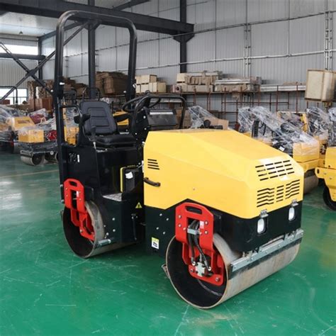 Poclain 유압 전송 진동 아스팔트 롤러 의 고품질 Poclain 유압 전송 진동 아스팔트 롤러