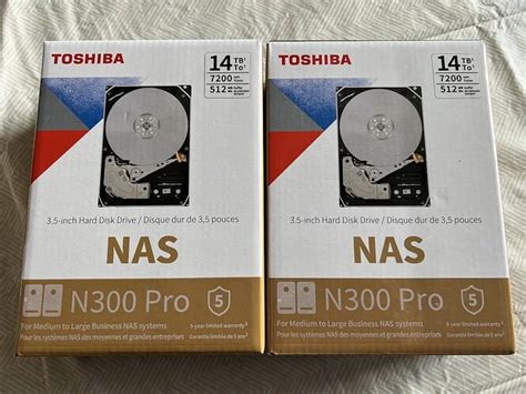 Honeymoose 的想法 Nas 上到 14 Tb 上了 Nas 后最大的问题在于硬盘是在 24 小时挂电运行。对于普通的家用硬盘