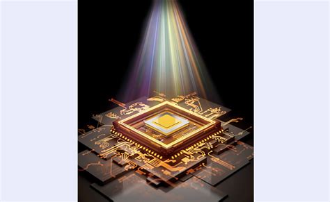 自动化系和电子系合作开发超高速光电计算芯片 清华大学