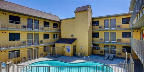 Siegel Suites Fremont Apartments Move In Today