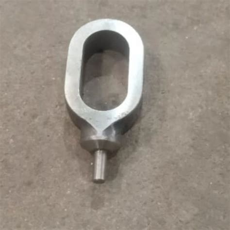 Cylinder Eye Bracket For Used To Lock The Heavy Machine Size 8 X 4